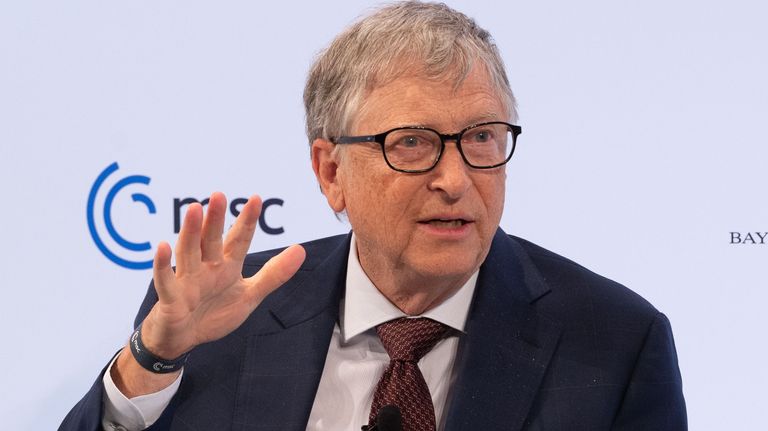 Bill Gates da un empujón de 50 millones de dólares a la campaña de ...