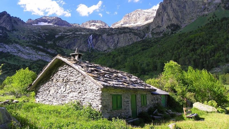 Cabaña del Turmo: dónde está el refugio que popularizó Celtas Cortos