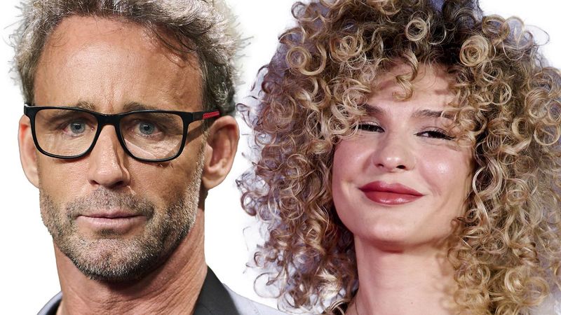 Álvaro Muños Escassi y Sheila Casas, juntos: su apasionado beso