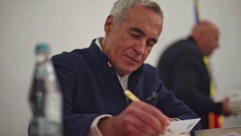 Calin Georgescu, el ganador de la primera vuelta electoral en Rumanía ...