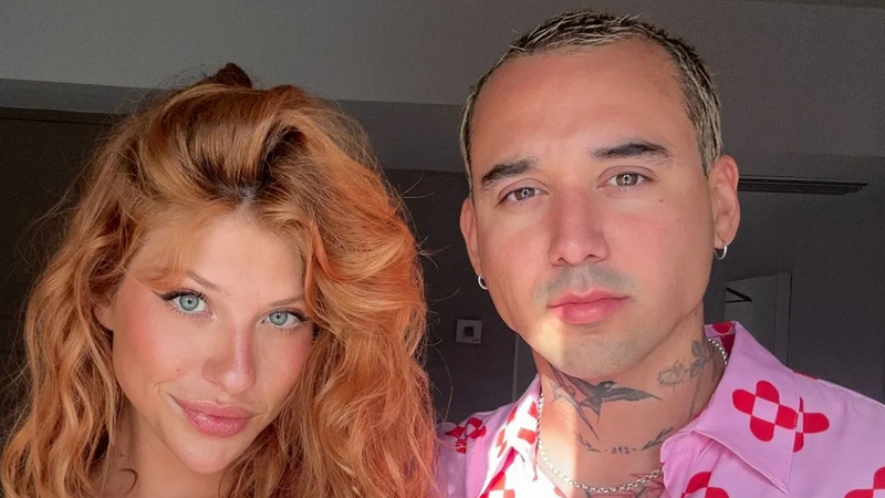 Anita Matamoros protagoniza un romántico beso con Johnny Garso en su ...