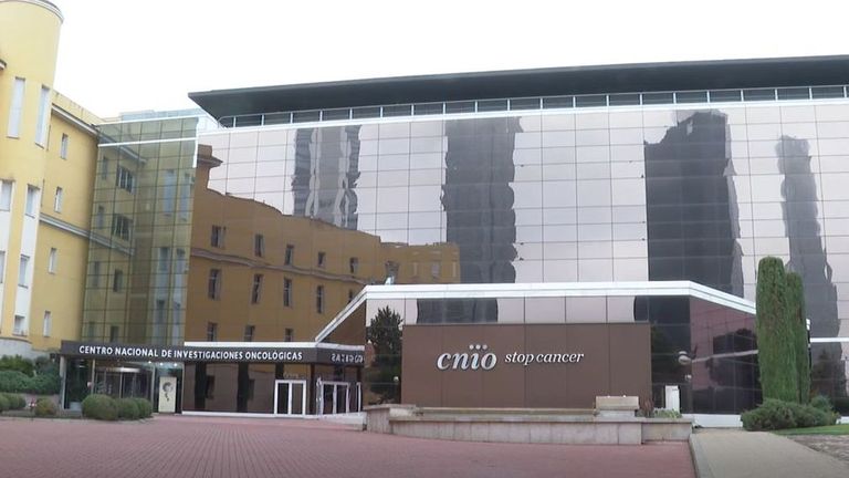 Científicos piden la dimisión de María Blasco por su gestión del CNIO