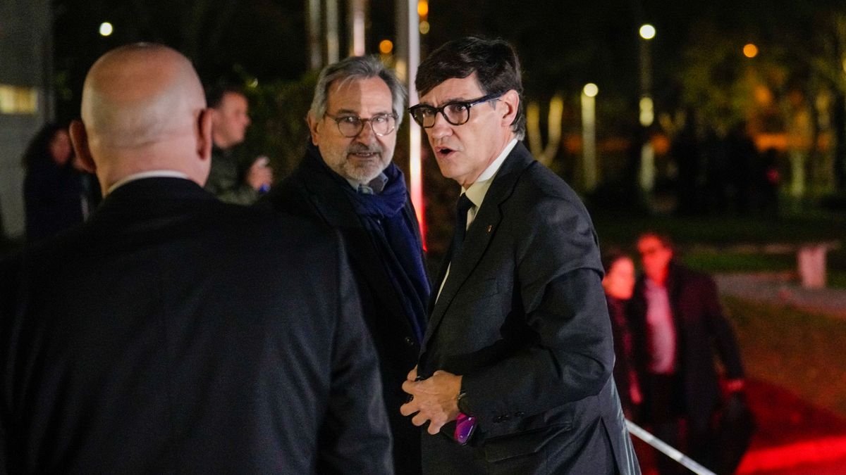 Isak Andic: su pareja, Estefanía Knuth, y sus tres hijos, Jonathan ...