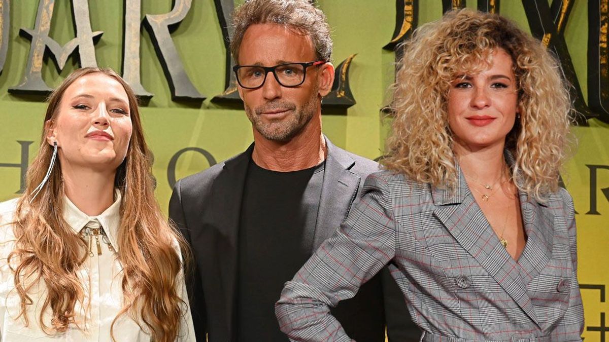 Sheila Casas y Álvaro Muñoz Escassi aclaran su discusión en Sevilla ...