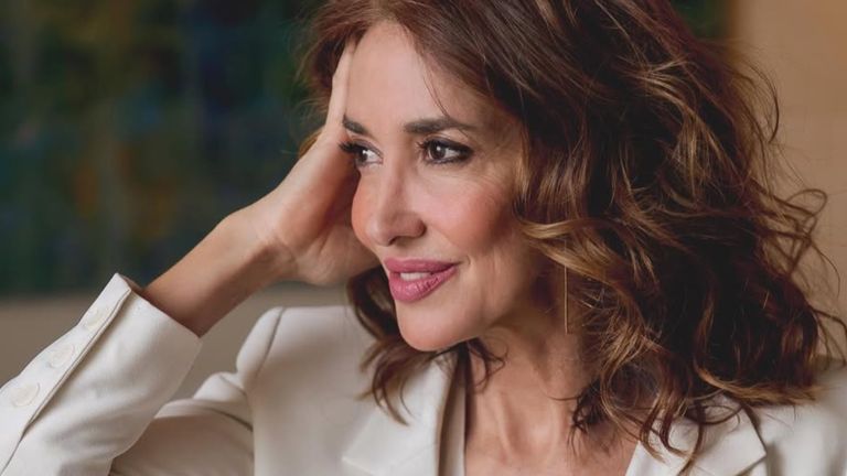 La vida Elsa Anka con su novio Víctor Prat en Barcelona - First Dates