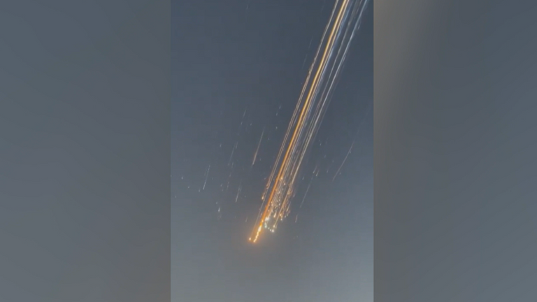 Así explotó el cohete Starship de Elon Musk en el aire