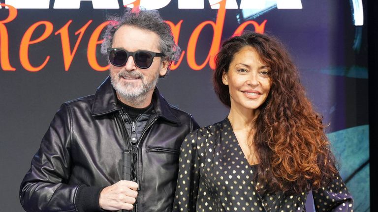 Patricia Pérez, en un vídeo con Luis Canut, su marido, aprendiendo ...
