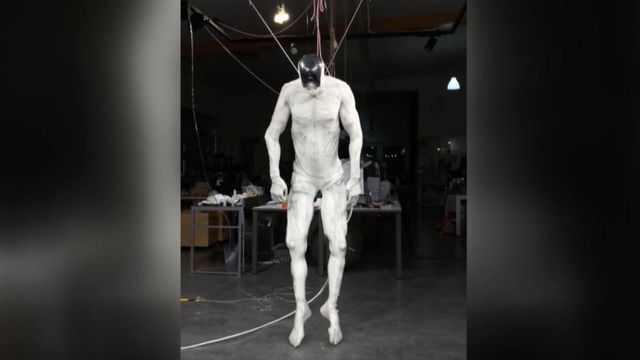 El humanoide más realista del momento, a prueba: así es Protoclone