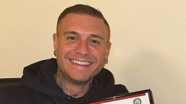 Adrián Rodríguez, 'Los Serrano': su historia tras dos meses en una ...