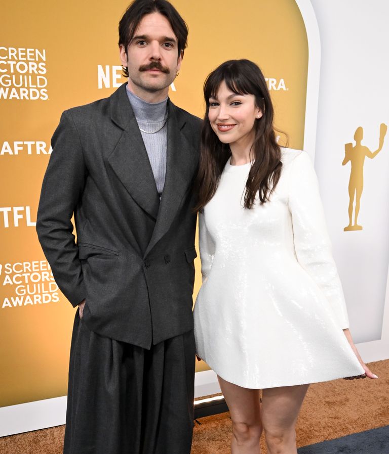 Jon Arias, el hijo de Imanol Arias, posa en público con su pareja, una ...