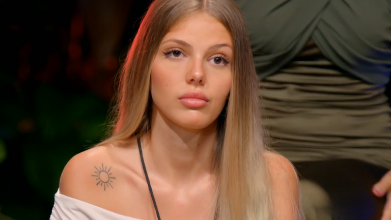 Alba ('La isla de las tentaciones 8') - Telecinco