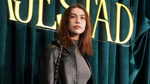 Greta Fernández habla del honesto testimonio de su padre, Eduard, sobre ...