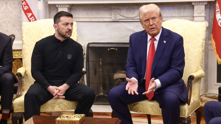 Trump y Zelenski, a gritos en la Casa Blanca: "¡Estás jugando con la Tercera Guerra Mundial!"