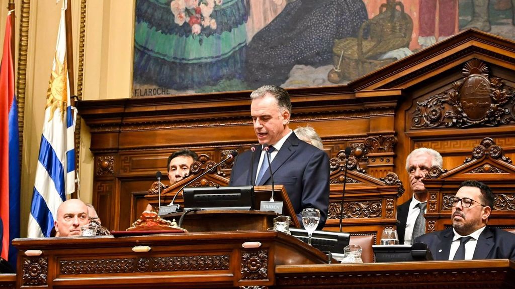 La toma de posesión de Yamandú Orsi como presidente de Uruguay