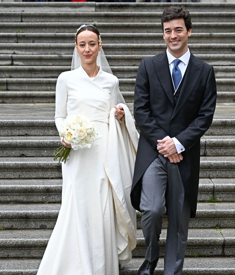 La boda de Ignacio, hijo de Alberto Ruiz Gallardón, y Nerea Zabala, en ...