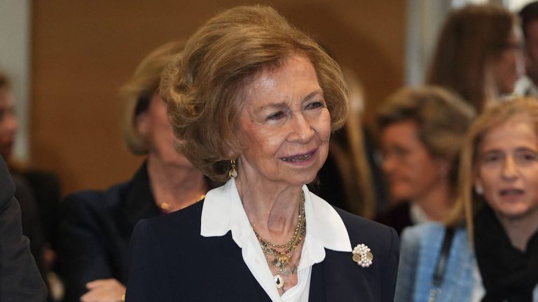 La reina Sofía y su gusto por los amuletos y talismanes