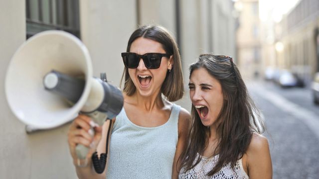 100 frases graciosas que harán reír a cualquiera