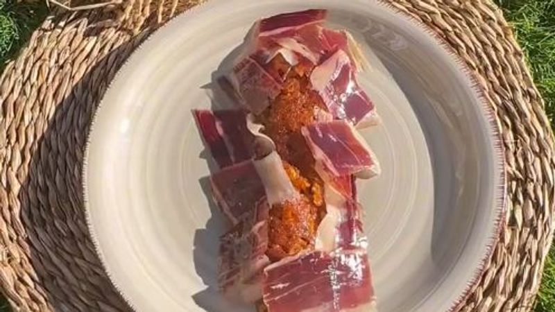 Cómo hacer un durum de socarrat, jamón ibérico y huevo