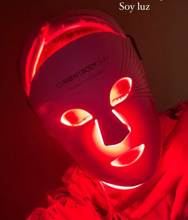 Máscaras LED de luz roja: la revolución del cuidado facial que triunfa ...
