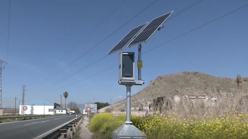 La DGT instala nuevos radares de cara a Semana Santa - Noticias Cuatro