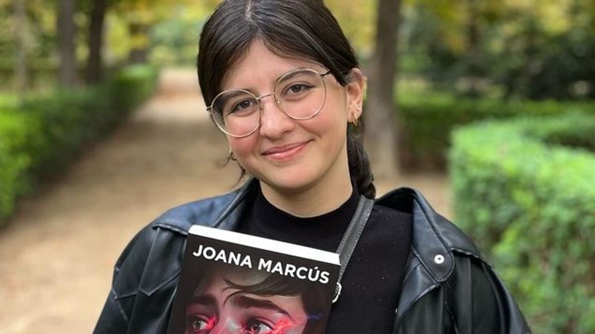 Joana Marcus, el fenómeno de la literatura juvenil: "Firmé mi primer ...