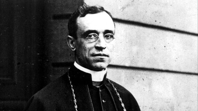 La trágica historia del papa Pío XII, cuyo cadáver explotó en medio de ...