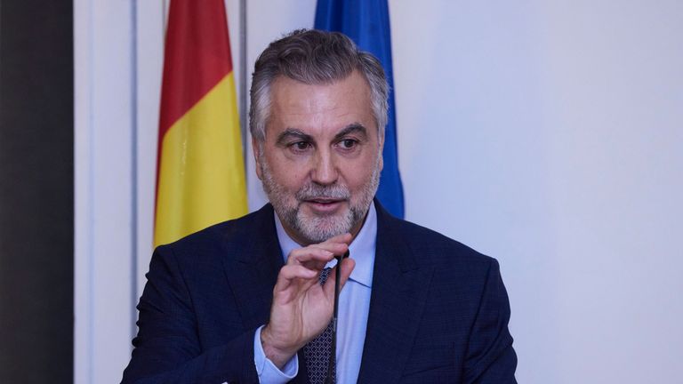 Carlos Alsina: su mujer, su familia, su casa y más datos desconocidos de él