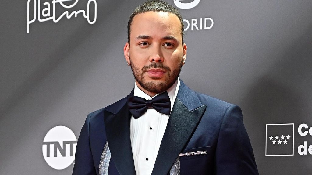 Prince Royce: "La gente cree que soy un loco enamorado por mis ...