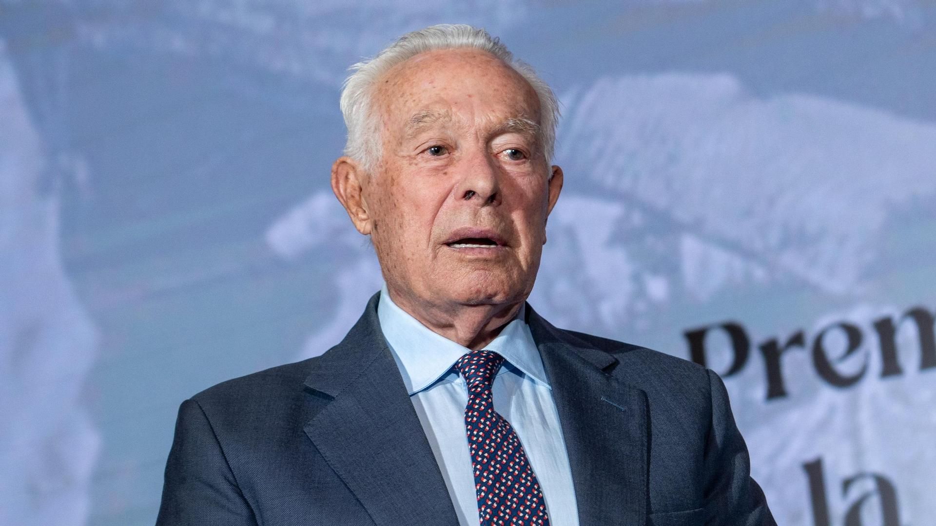 Última hora sobre el estado de Curro Romero: recibe el alta tras su crisis respiratoria