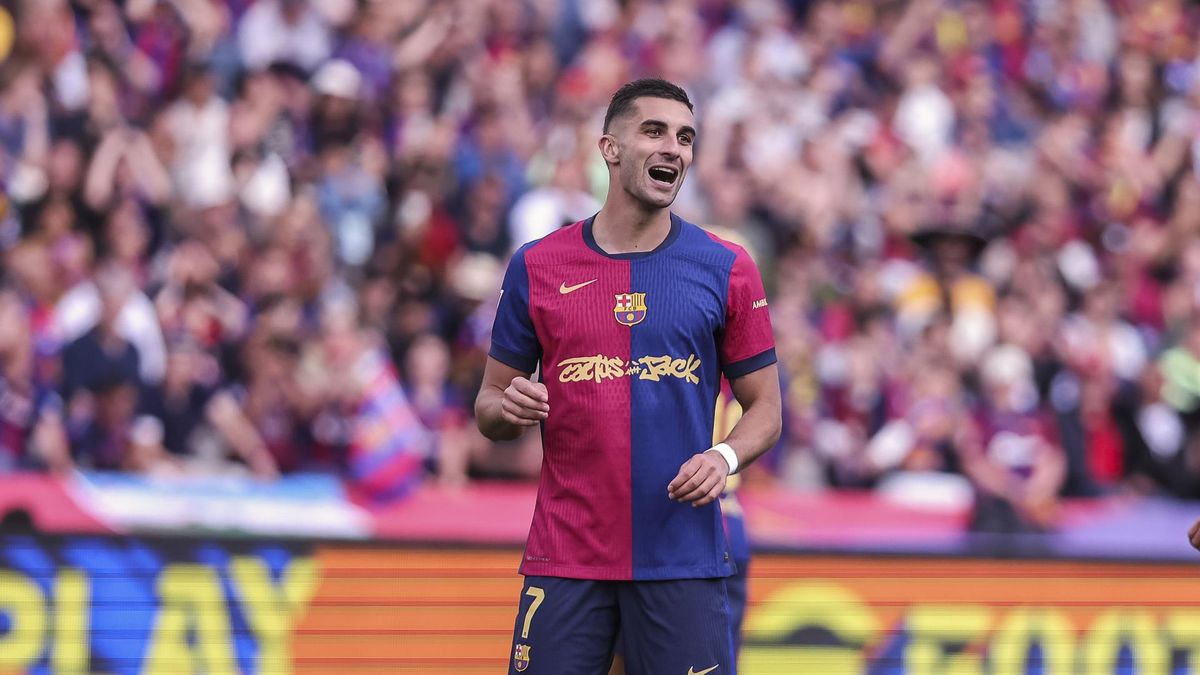 Ferran Torres, jugador del Barça, operado "por un cuadro de apendicitis"