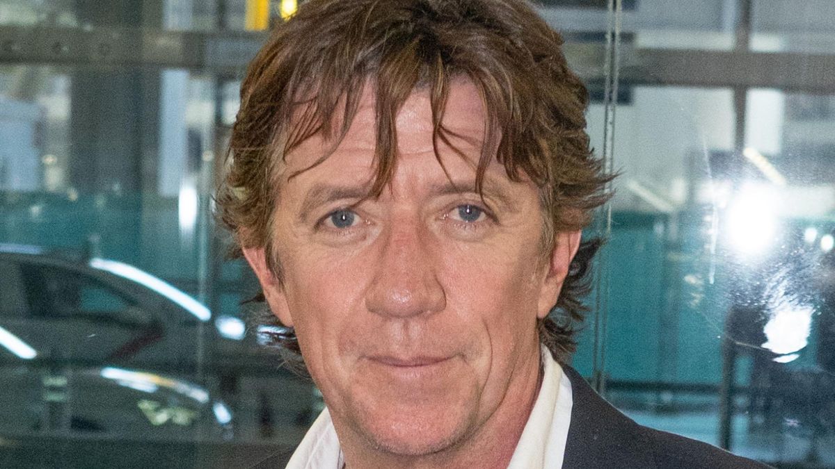 Colate comparte el primer posado oficial con su novia, Alejandra, hija de Mario Conde