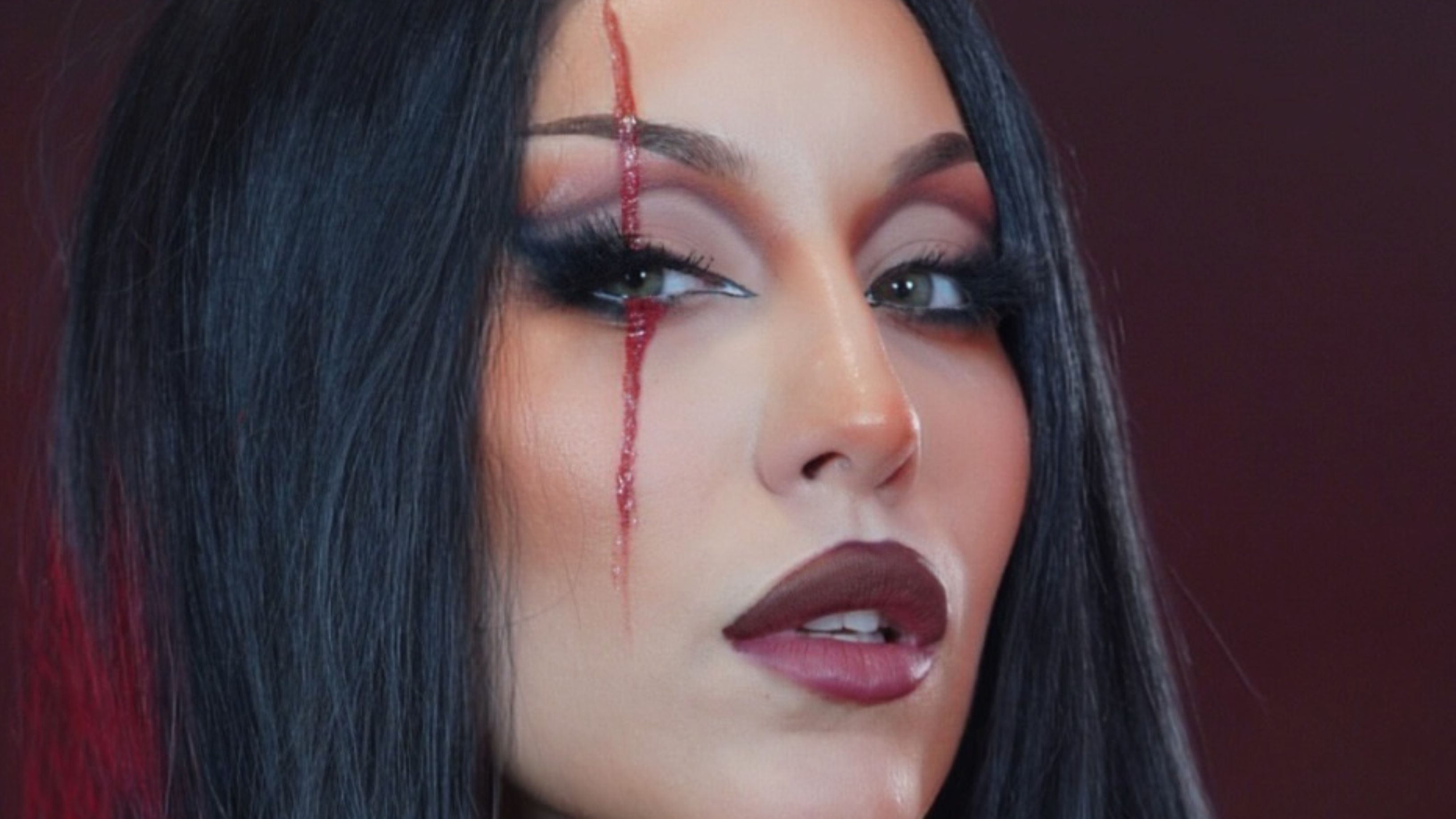 Krash Kosmetics: la misteriosa polémica que se ha desatado en TikTok sobre su futuro