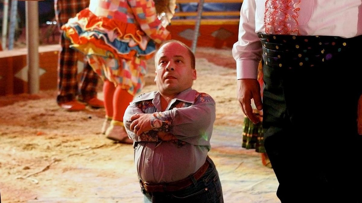 Muere Ed Gale, actor de 'Chucky, el muñeco diabólico', en un hospicio ...