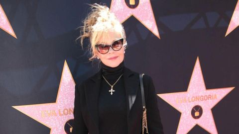 Así es Alexander Bauer, el hijo más desconocido de Melanie Griffith