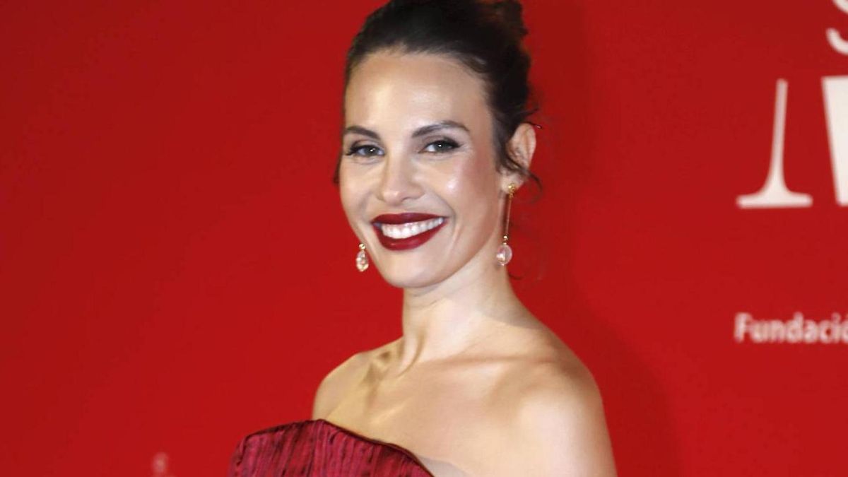 Jessica Bueno y el bañador que será tendencia en verano: versiones de ...