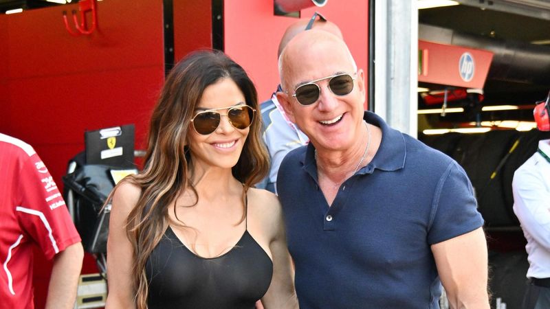 Jeff Bezos: así es su mujer, Lauren Sanchez, periodista, piloto y escritora superventas