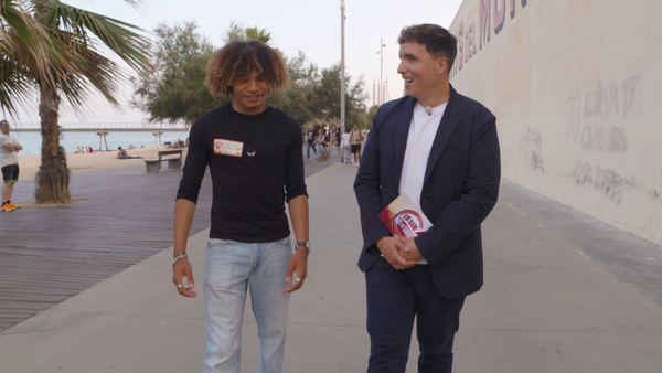 Xuso Jones alucina con la historia de amor de un concursante - Lo sabe ...