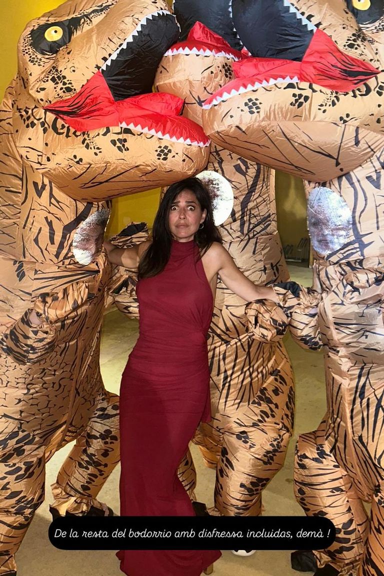 La boda de Octavi Pujades y Anna Senan, con fiesta de disfraces, en ...