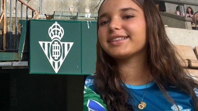 La emotiva despedida a Sandra Peña del Real Betis, el equipo de sus amores