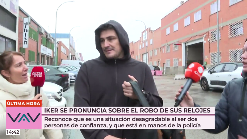 Iker Casillas reacciona a las imágenes con una amiga tras el robo en su ...