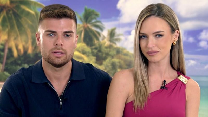 Salen a la luz las fotos de Almudena y Darío hace diez años - La isla ...