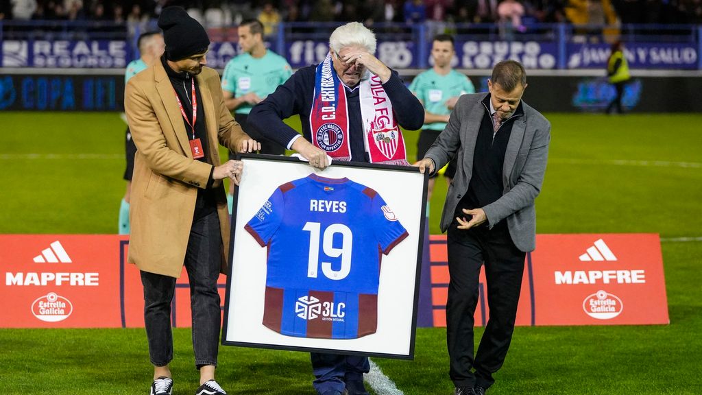 Homenaje a José Antonio Reyes en el Extremadura-Sevilla de Copa del Rey ...