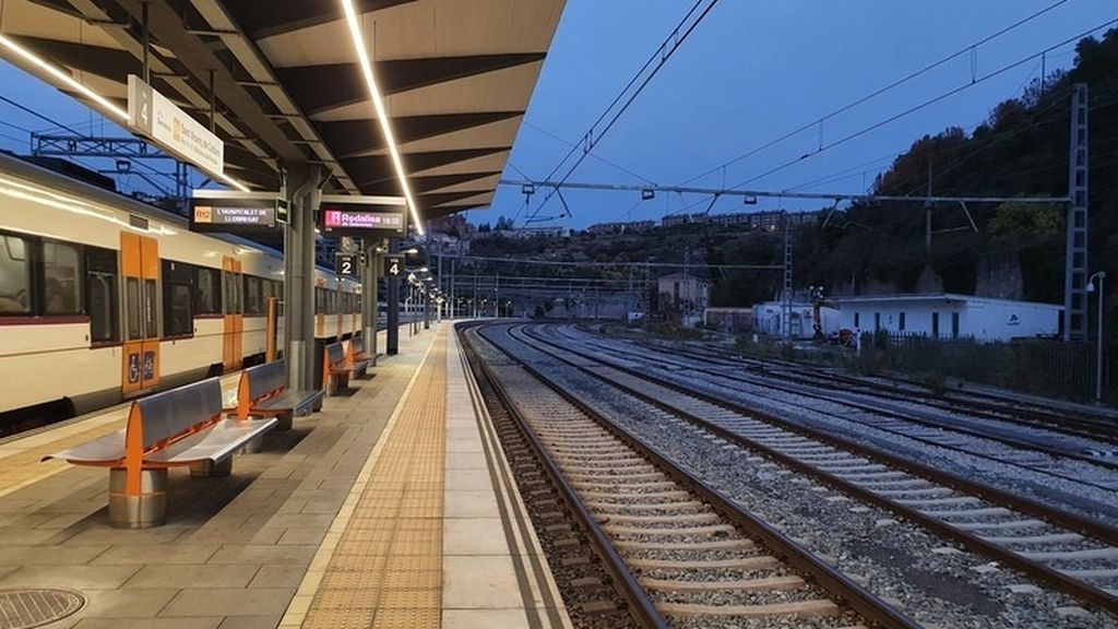 La circulación de trenes de Rodalies, suspendida en toda Cataluña tras ...