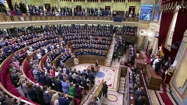 El Papa recibe 7 minutos de aplausos en el Congreso: las anécdotas y ...